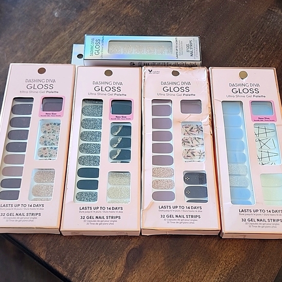Dashing Diva | Makeup | New Dashing Diva Lot Bundle Gloss Nail Strips ...